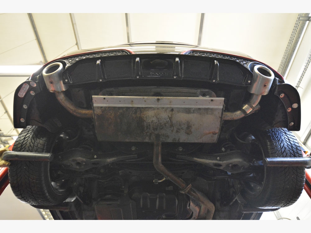 Central Rear Splitter (Vertical Bars) Kia Ceed GT Mk 3 Facelift - Maxton Design UK