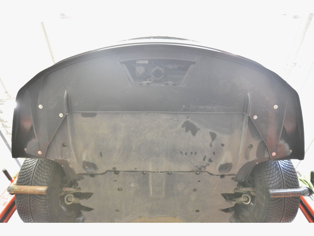 Rear Splitter (Vertical Bars) Tesla Model X Mk 1 Facelift - Maxton ...