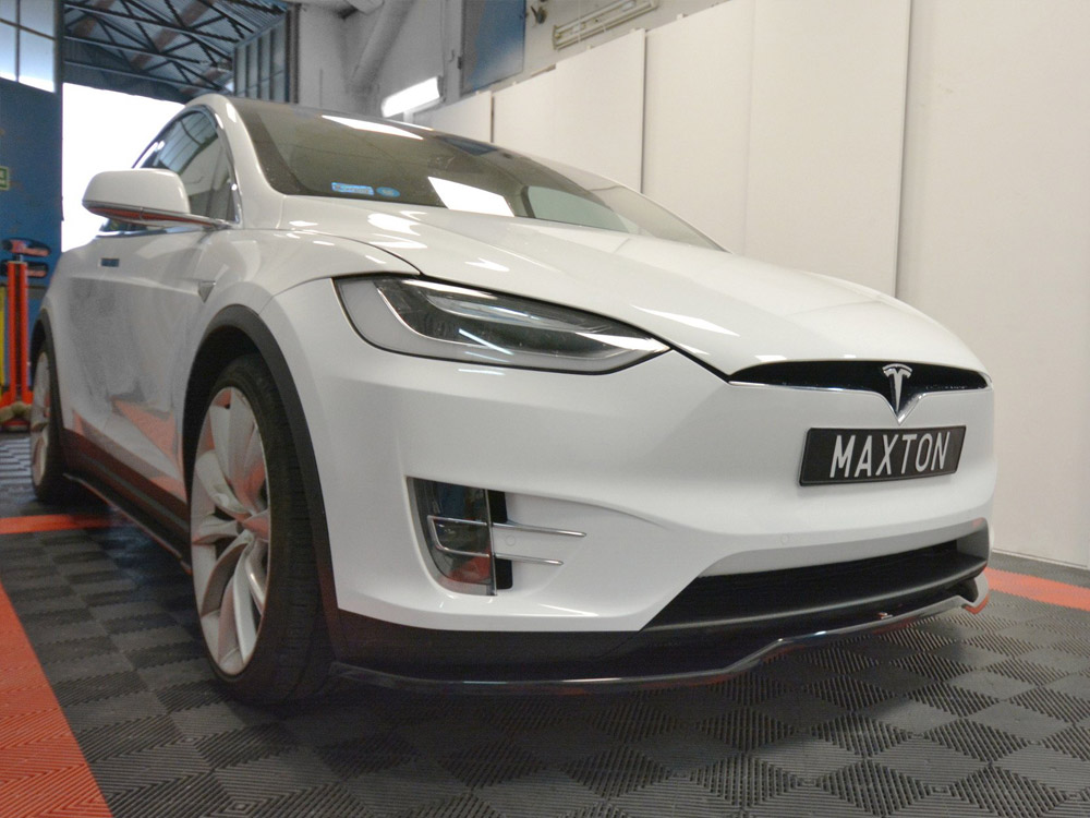 Front Splitter V.2 Tesla Model X (2015-) - Maxton Design UK