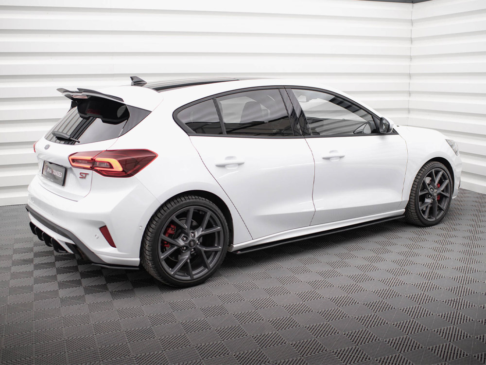 Street PRO Side Skirt Diffusers Ford Focus ST / ST-Line Mk 4 - Maxton ...
